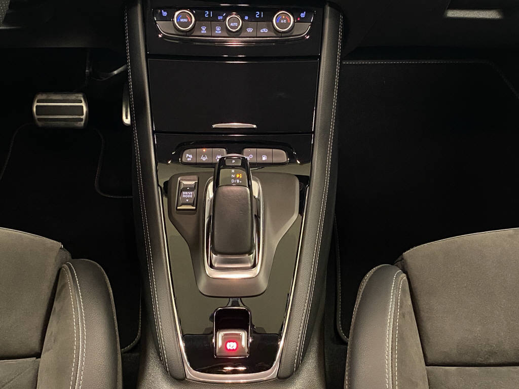 OPEL Grandland 1.6 T PHEV GSE 4x4 Hybrid Kaufen