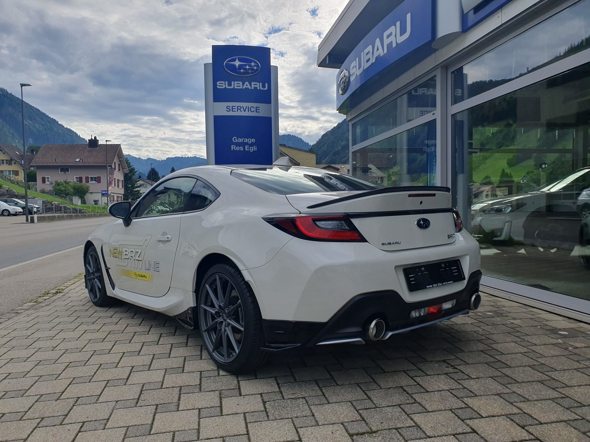 SUBARU BRZ 2.4 STI Line Kaufen