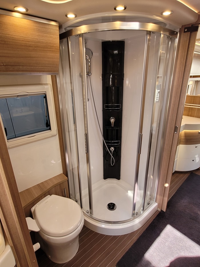 CONCORDE Carver 850 L Kaufen