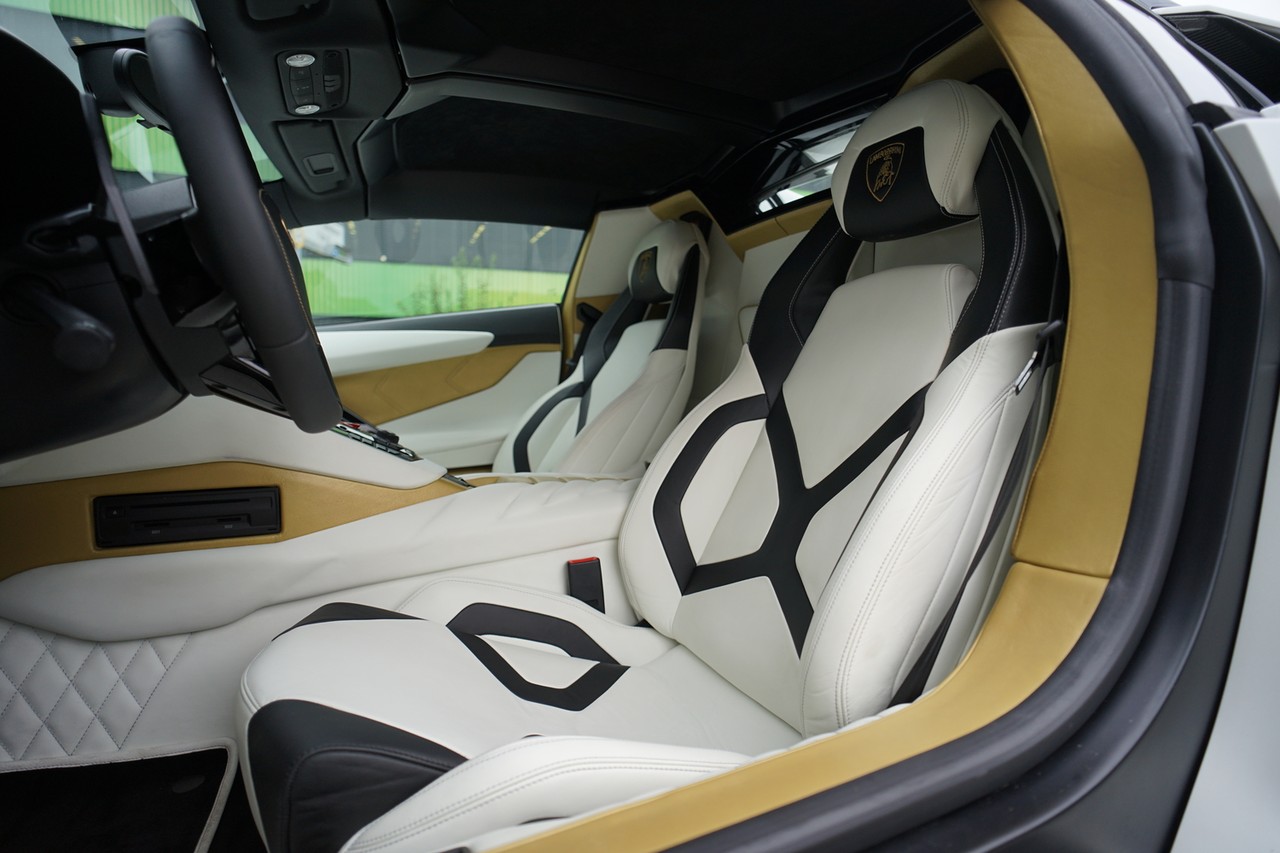 LAMBORGHINI Aventador LP700-4 Roadster E-Gear *SONDERPREIS!* *Unikat ...