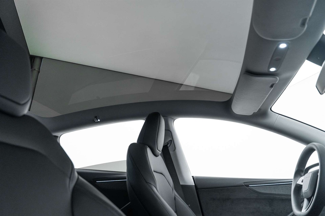 TESLA Model Y NEW Long Range Premium AWD 514PS Kaufen