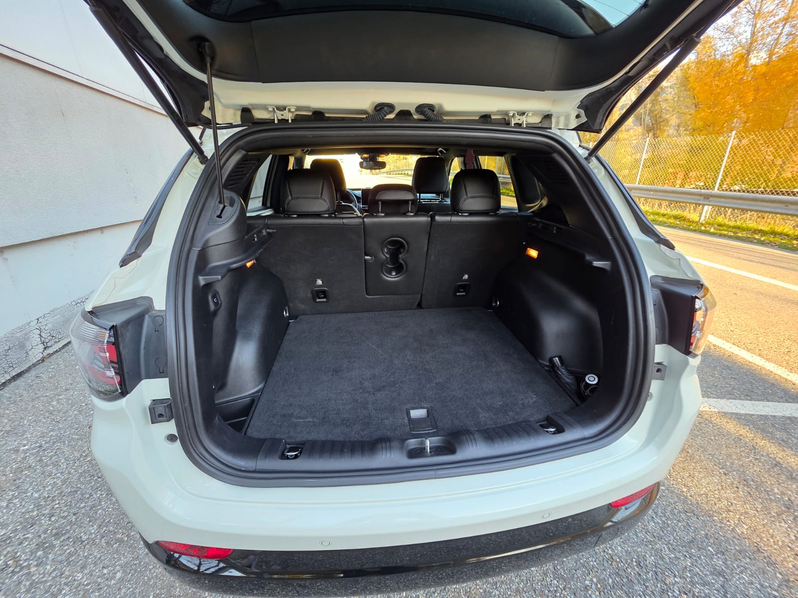 JEEP Compass 4x2 1.3 Turbo 80th Anniversary DKG Kaufen