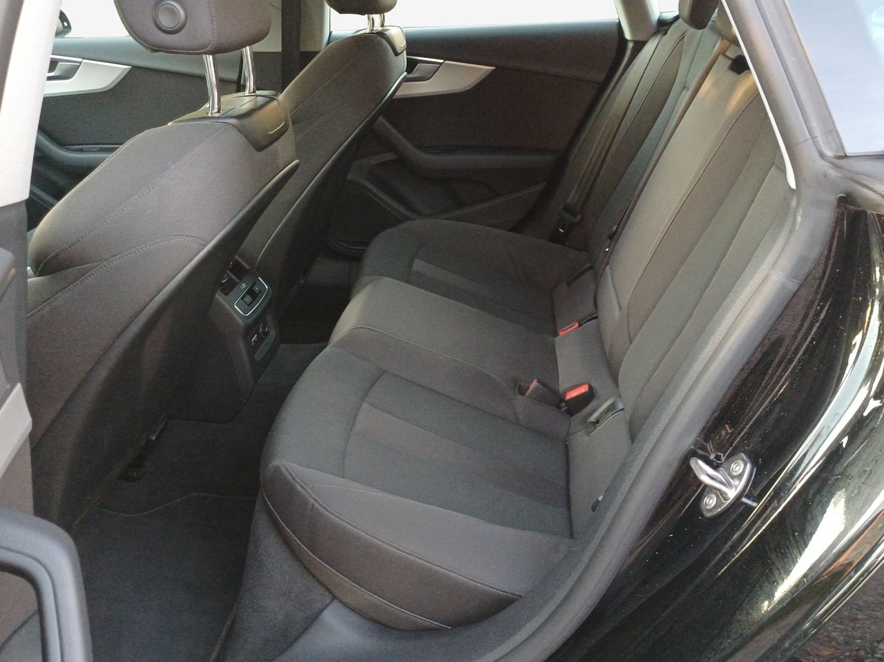 AUDI A5 Sportback 40 TFSI S-Line S-tronic quattro Kaufen