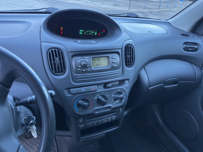 TOYOTA Yaris Verso 1.3 Linea Luna À vendre