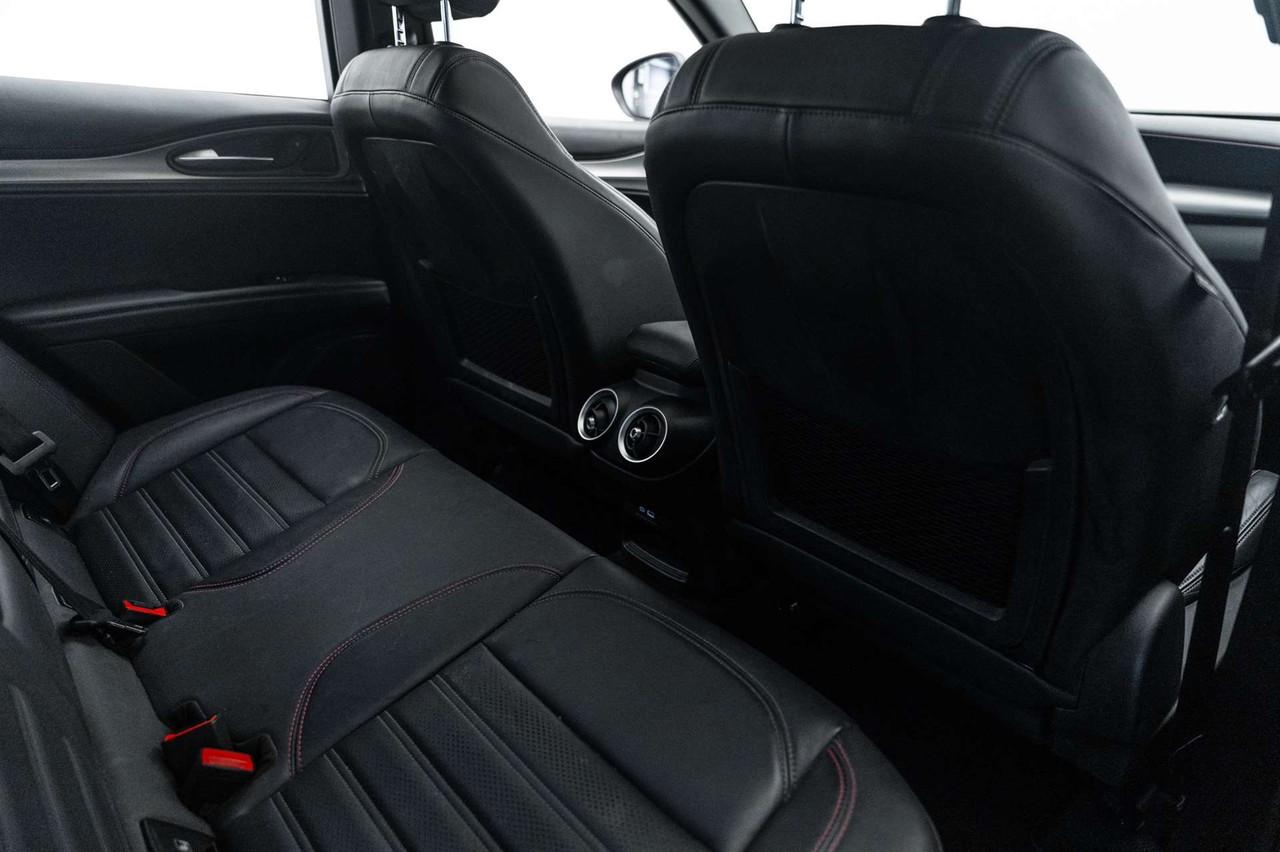 ALFA ROMEO Stelvio 2.0 Competizione Pack Sky Q4 Kaufen