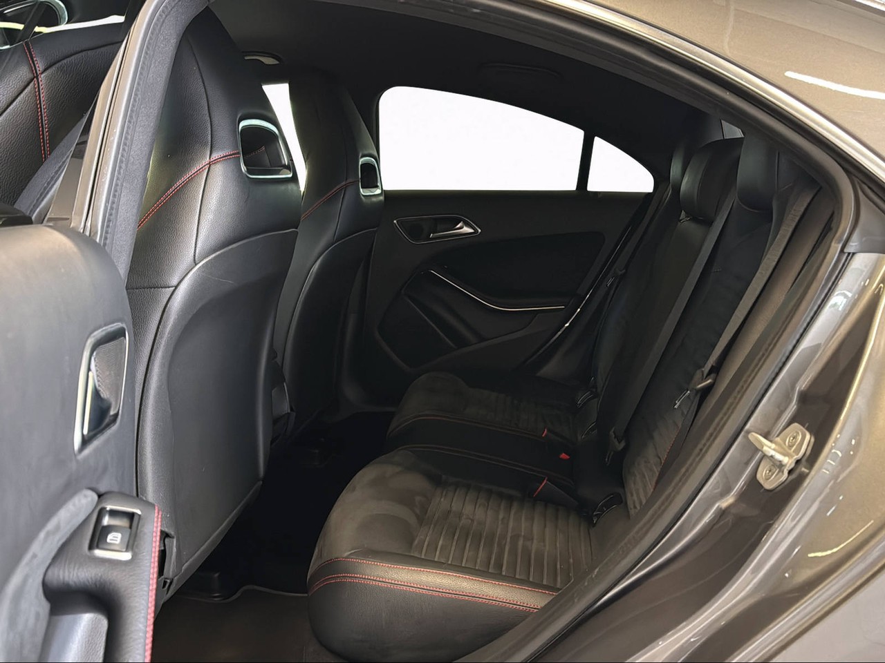 MERCEDES-BENZ CLA 250 AMG Line 7G-DCT Kaufen