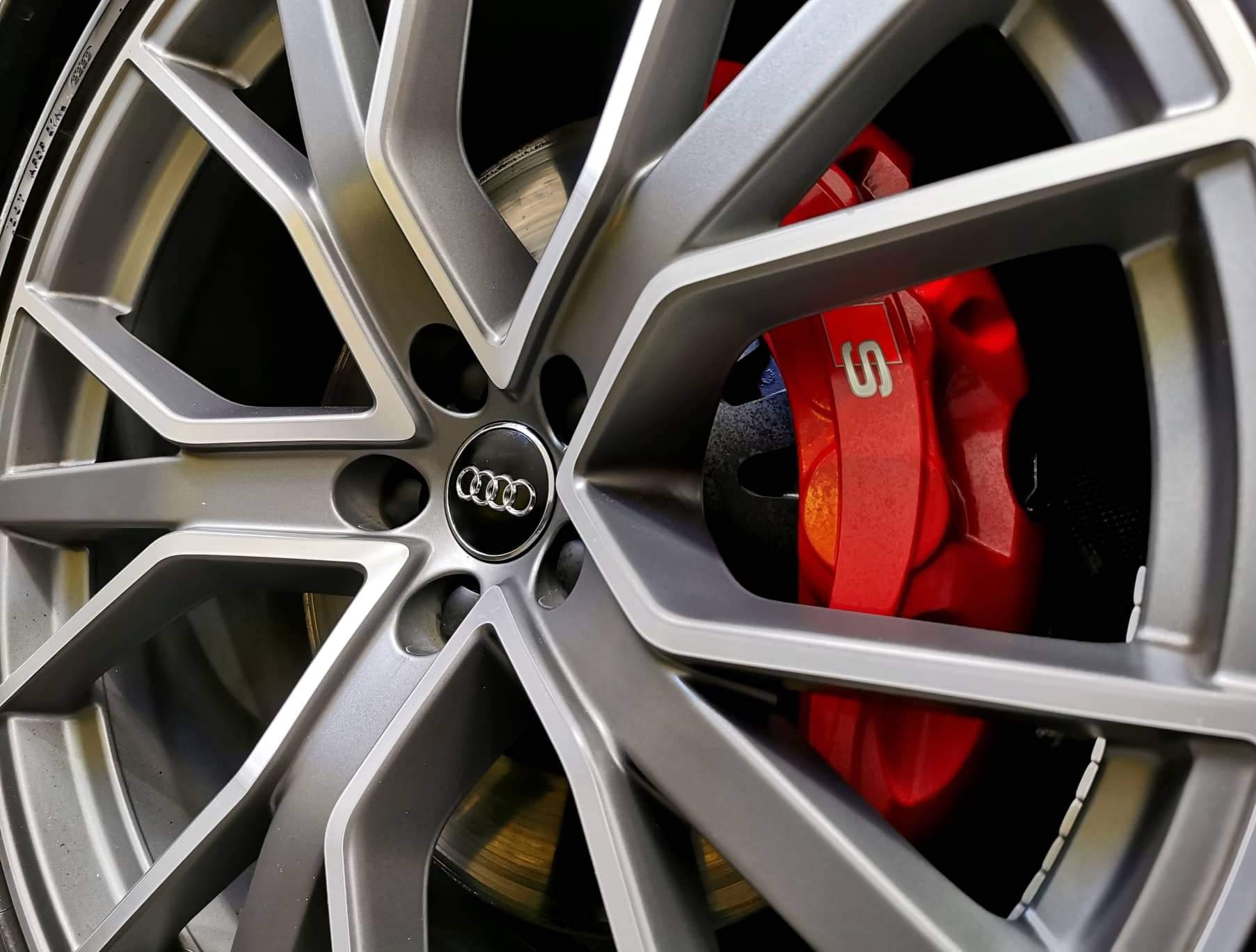 AUDI Audi SQ7 4.0 TDI V8 quattro | 2017 | 136’200 km | Garantie | Top ...