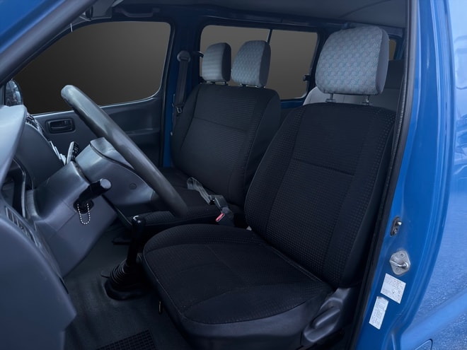 TOYOTA Hiace 2.7 Kombi 4x4 *9-Plätzer * Kaufen