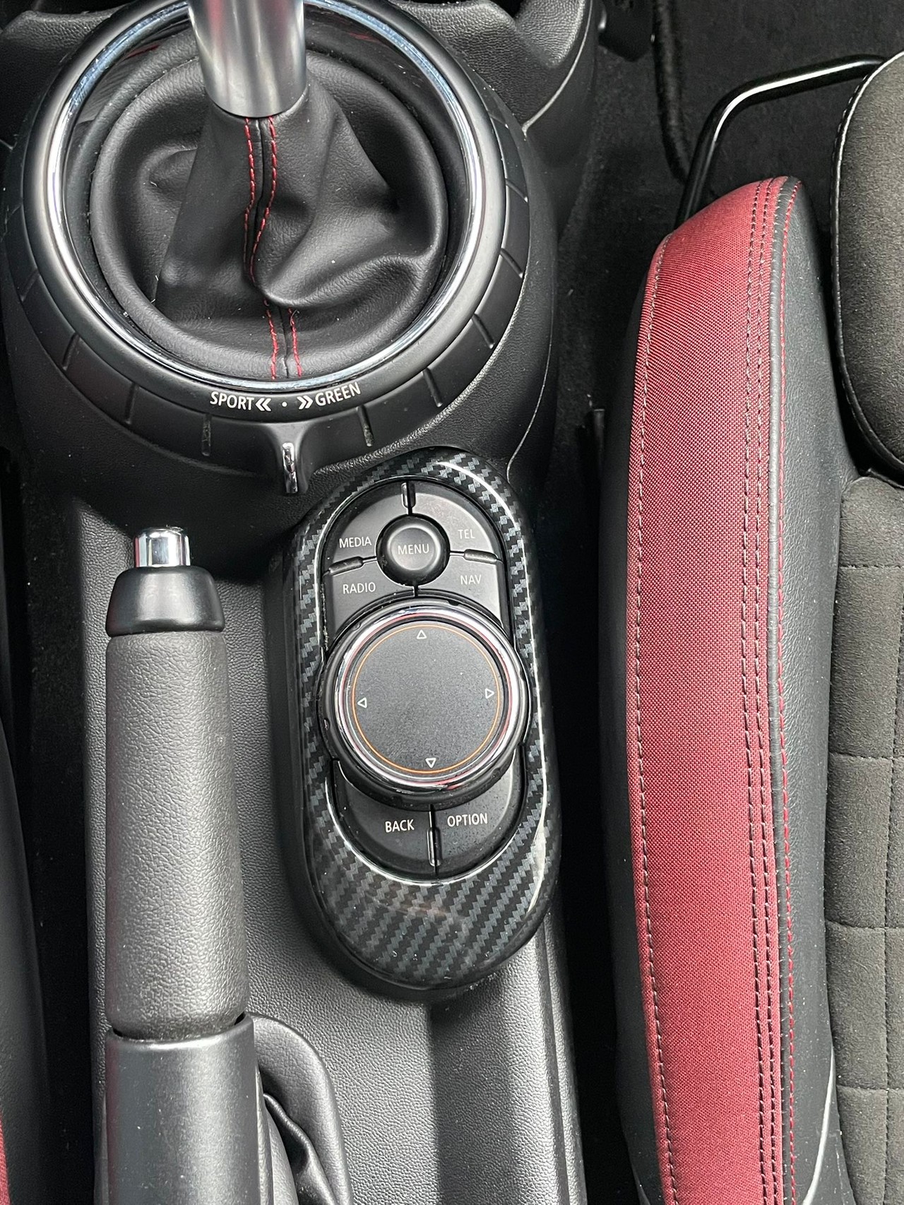 MINI Cooper John Cooper Works Steptronic All Black CH-Auto 75% Rabatt ...