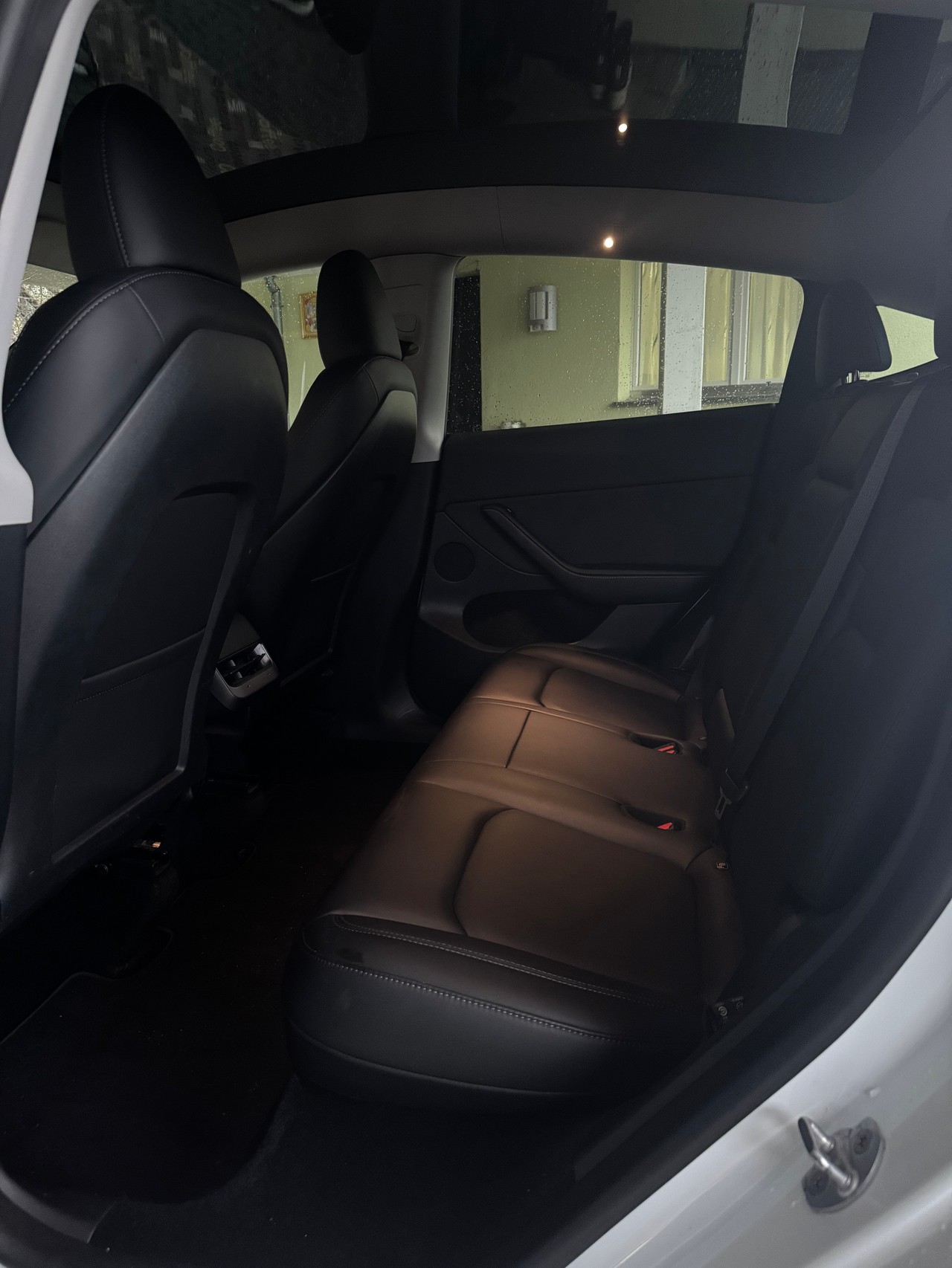 TESLA Model Y RWD Kaufen