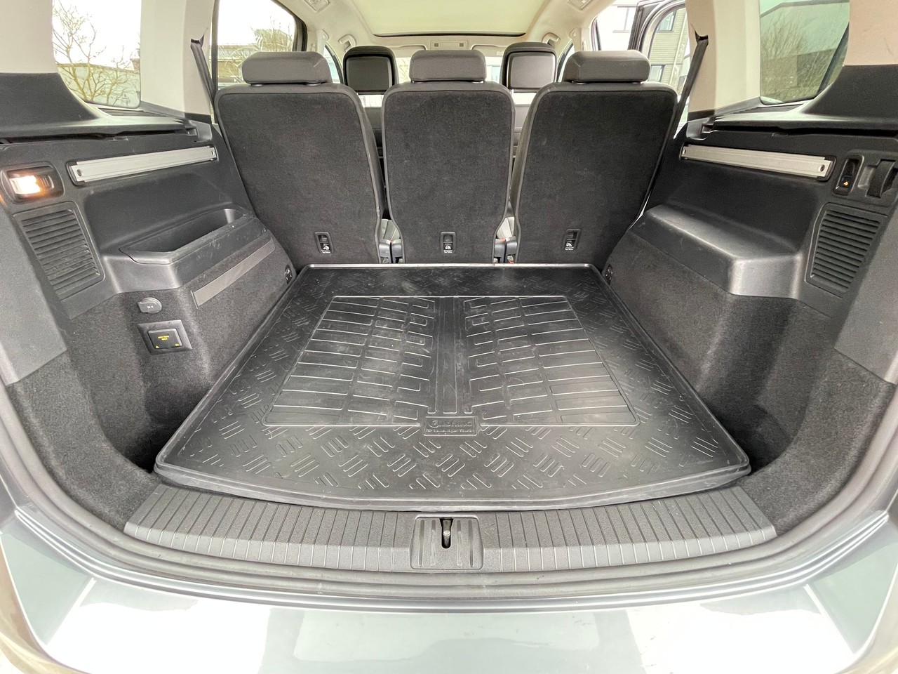 VW Touran 1.4 TSI BlueMotion Technology Highline DSG Kaufen