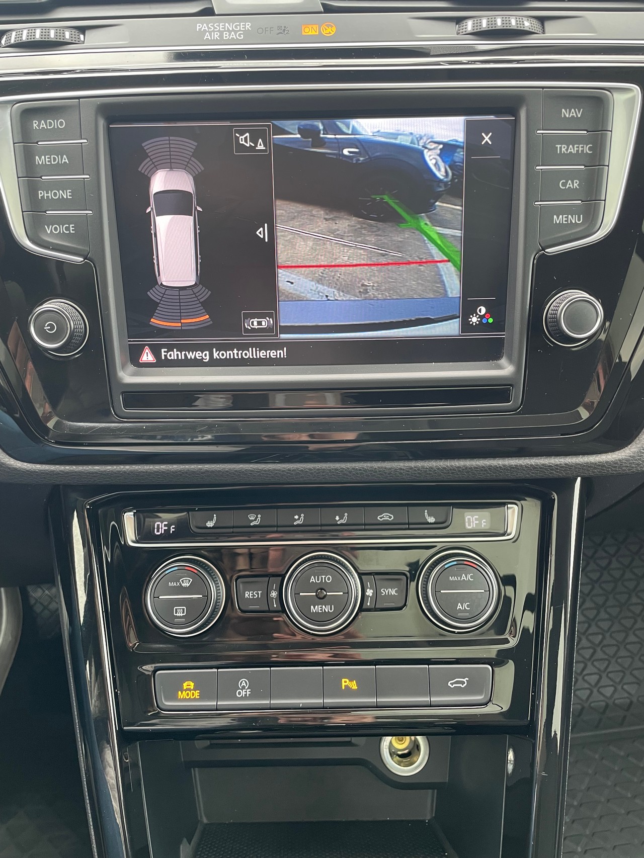 VW Touran 1.4 TSI BlueMotion Technology Highline DSG Kaufen