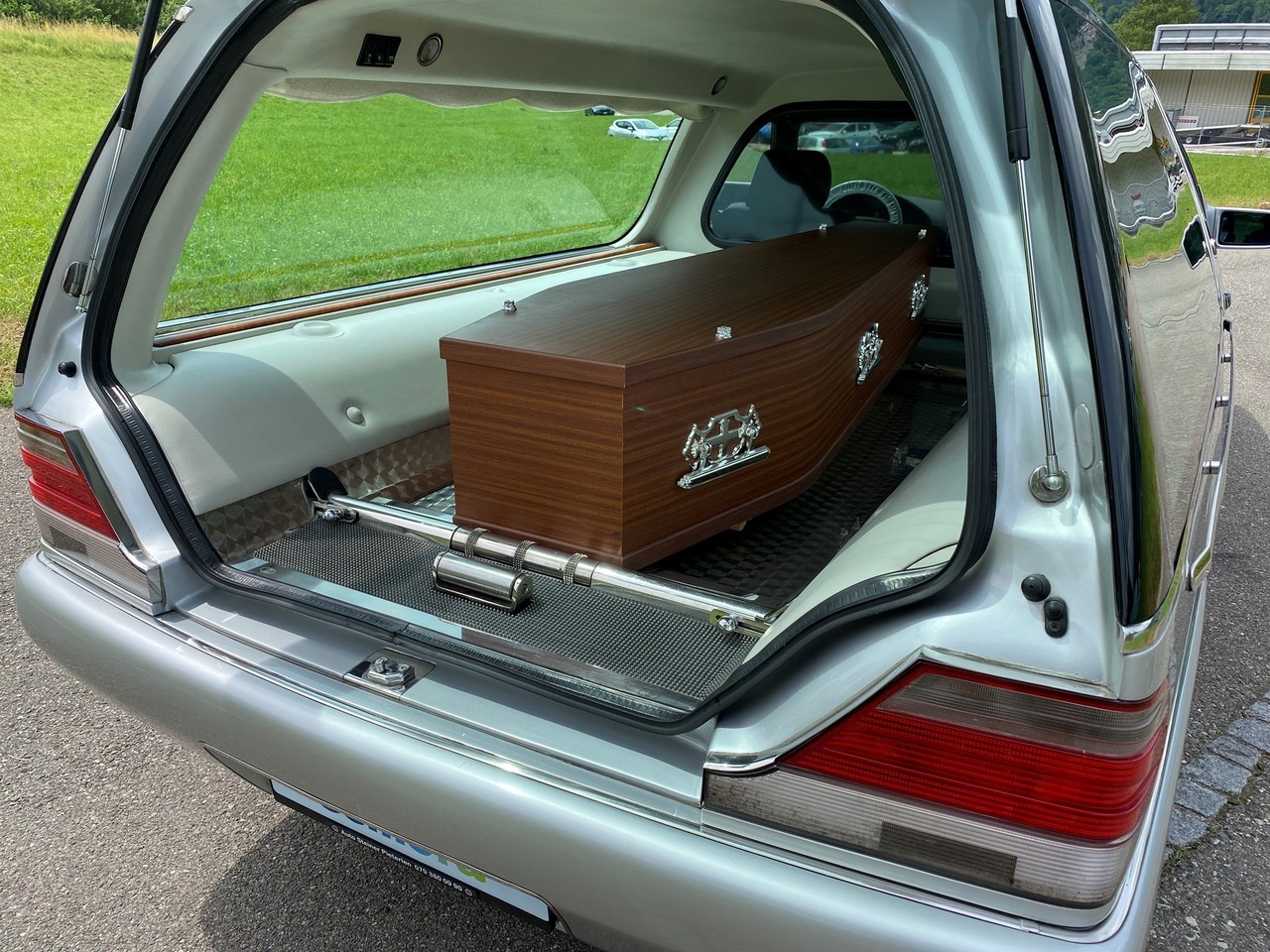 MERCEDES-BENZ "KOMBI" "LEICHENWAGEN" MB S 350 D Kaufen