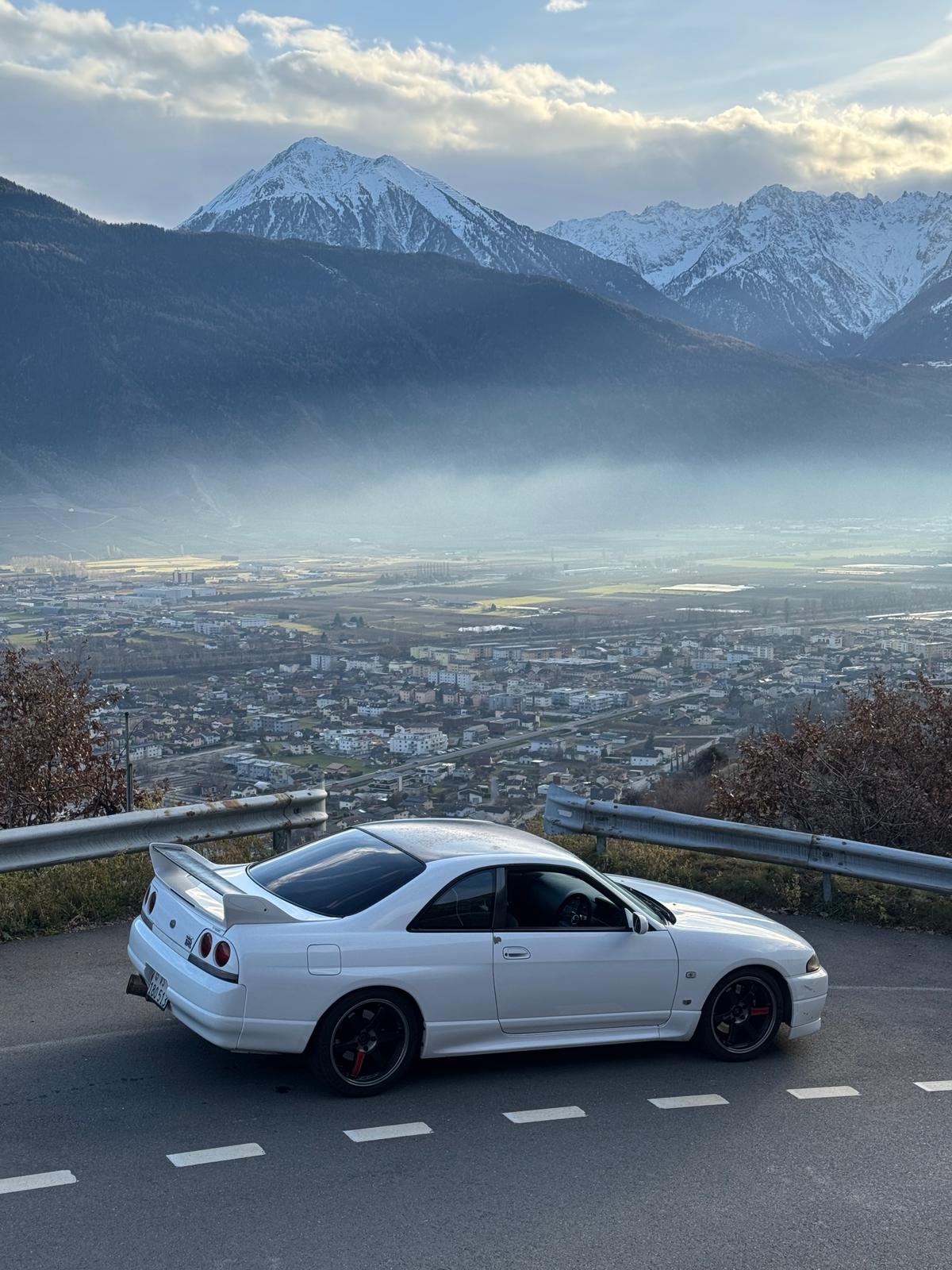 NISSAN Skyline GT-R V-SPEC R33 À vendre