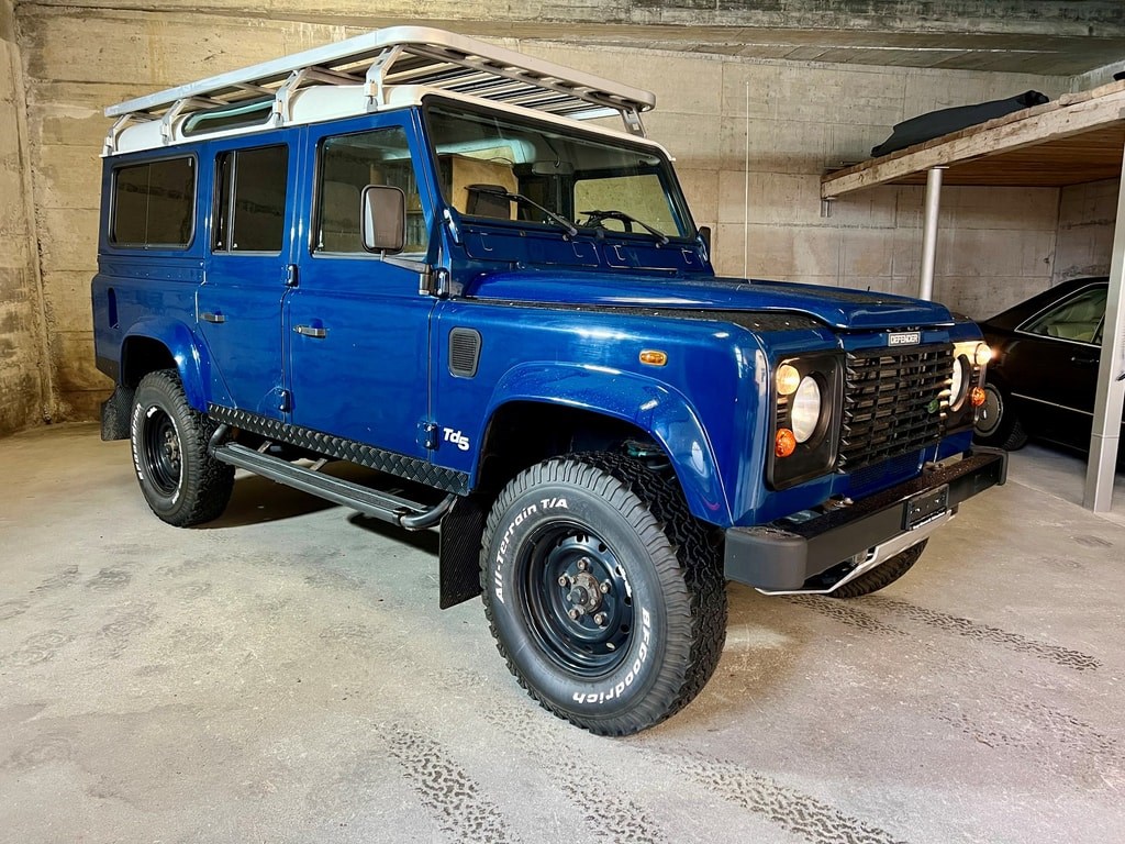 LAND ROVER Defender 110 SW 2.5 Td5 Kaufen