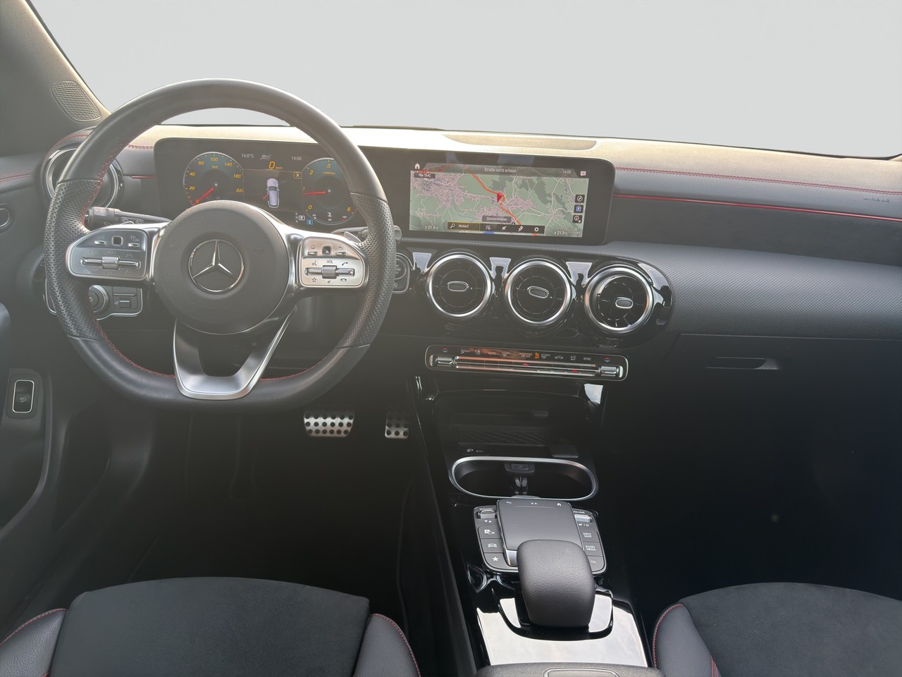 MERCEDES-BENZ CLA Shooting Brake 200 d 4Matic AMG Line Kaufen