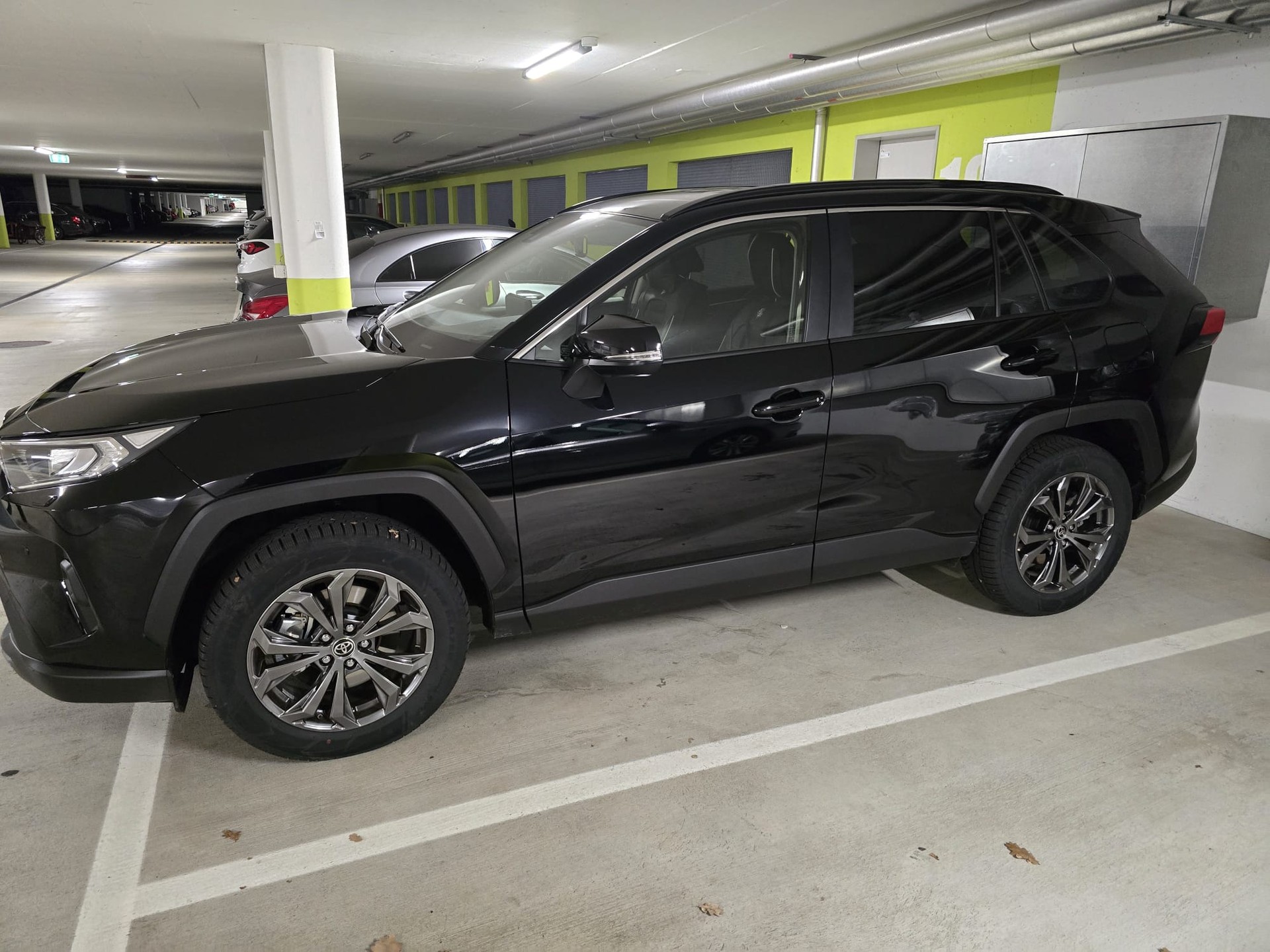 TOYOTA RAV-4 2.5 HSD Trend e-CVT 4WD À vendre