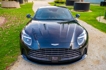 ASTON MARTIN DB12 - Occasionen kaufen | AutoScout24
