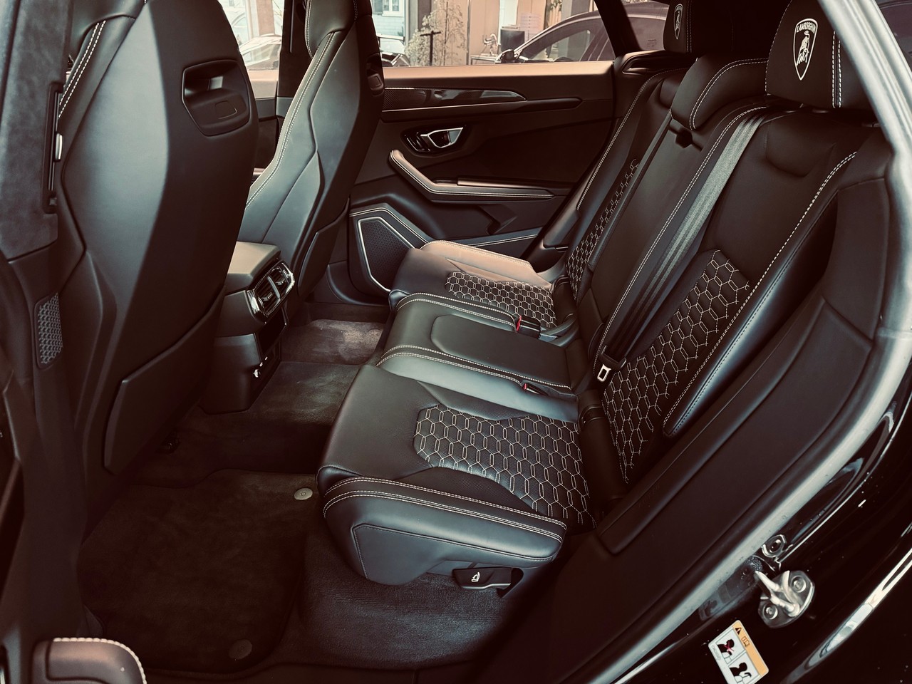 LAMBORGHINI Urus E-Gear Kaufen