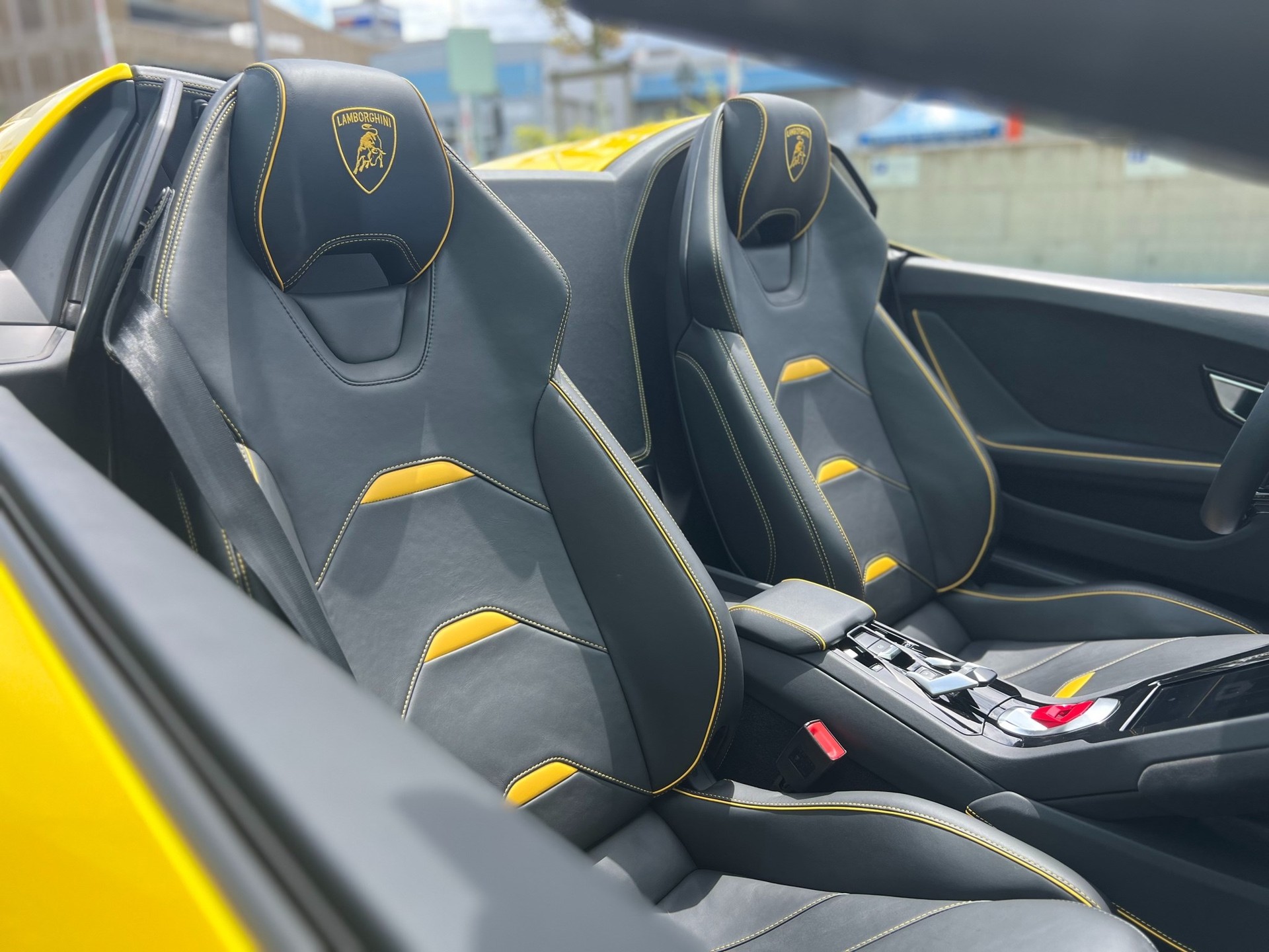 LAMBORGHINI Huracan EVO SpyderDCT RWD Kaufen