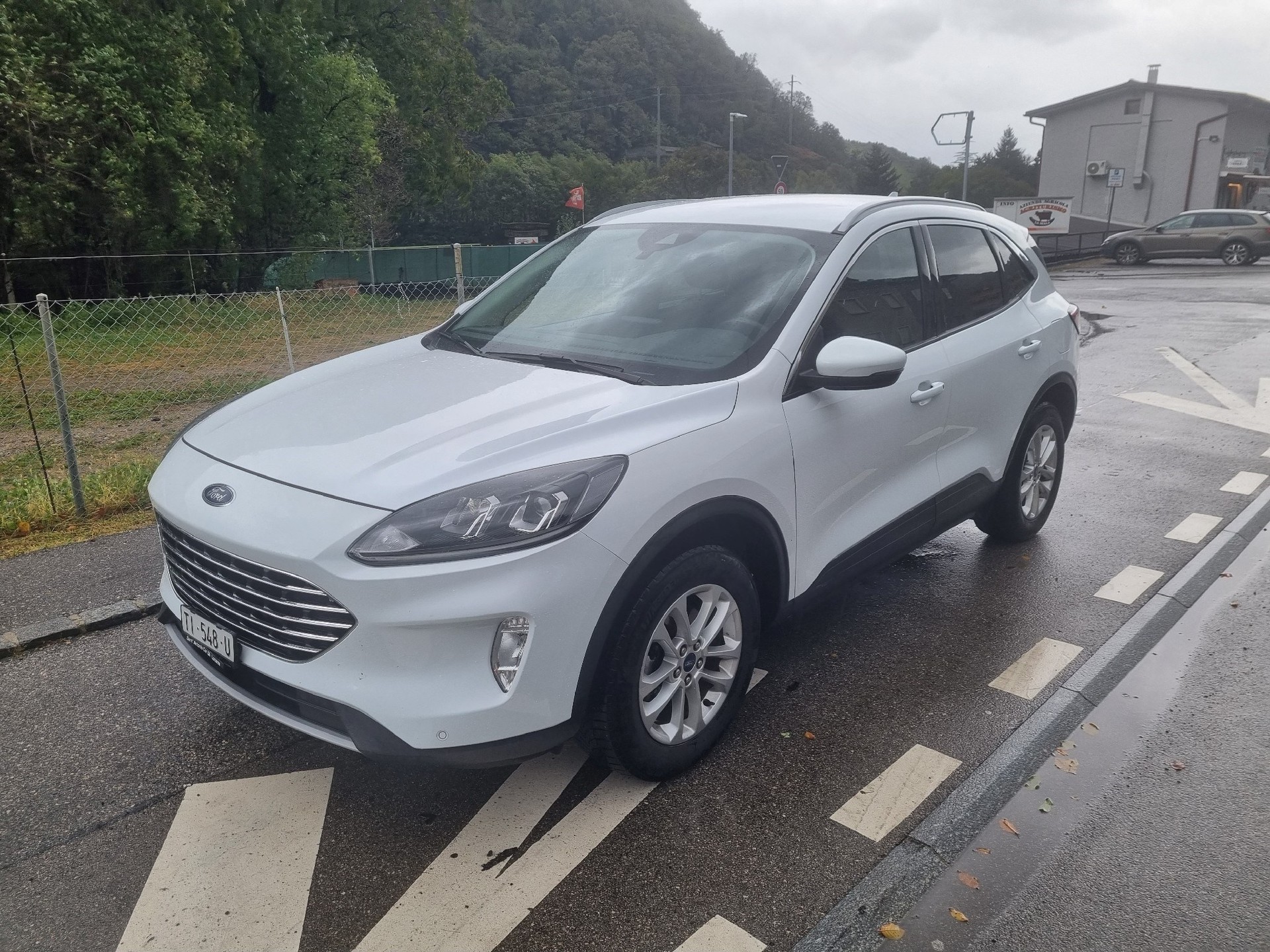 FORD Kuga 2.5 FHEV Titanium X 4WD À vendre