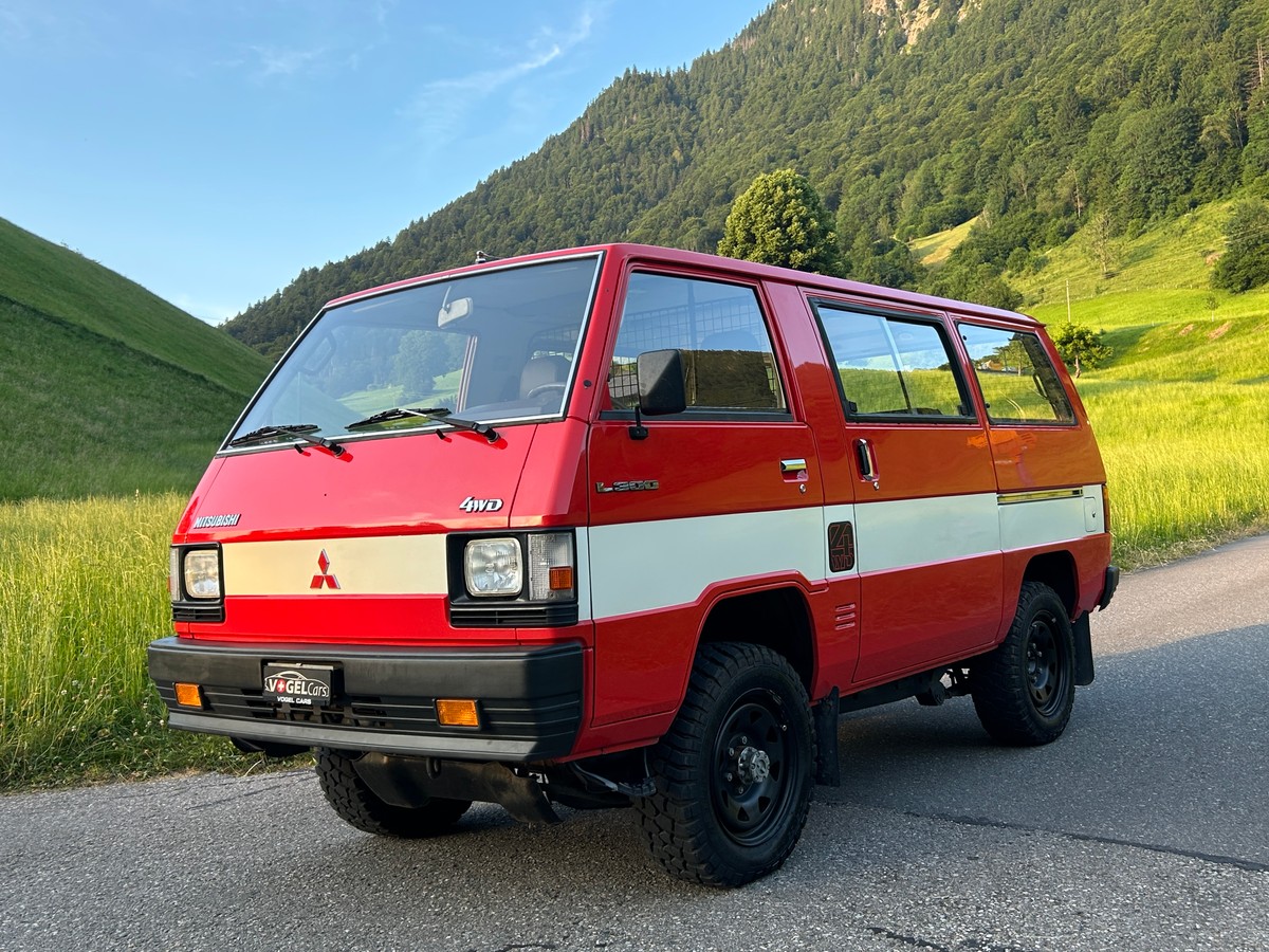 MITSUBISHI L300 4x4 5 Plätze Veteranenfahrzeug Kaufen