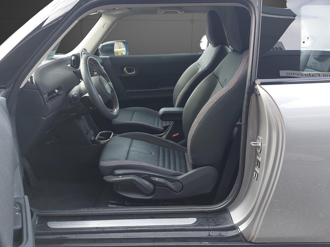 MINI F66 1.5i Cooper C Kaufen