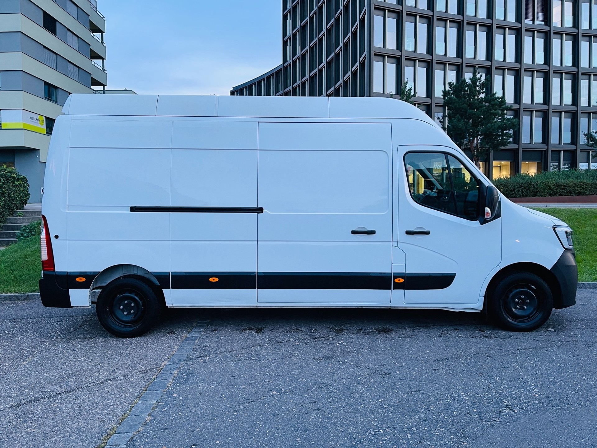 RENAULT Master T35 ENERGY 2.3dCi 180 L3H3 Quickshift Kaufen