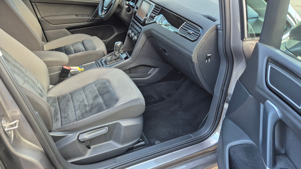 VW Golf Sportsvan 1.4 TSI Highline DSG*MFK 26.11.2025* À vendre