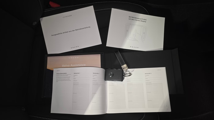 VOLVO C40 Recharge P8 Twin AWD Pure Electric Ultimate, 408 hp | 10 ...