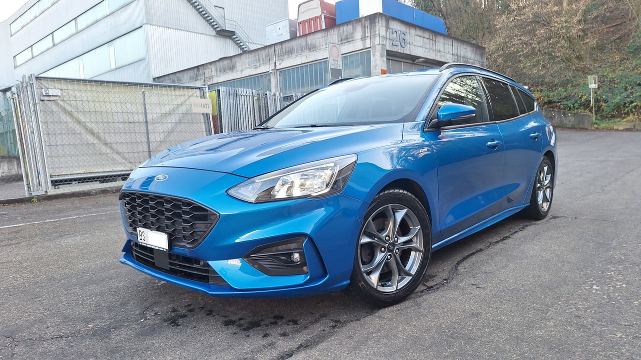 FORD Focus 1.0 SCTI ST Line, Top Auto, 1er Hand À vendre