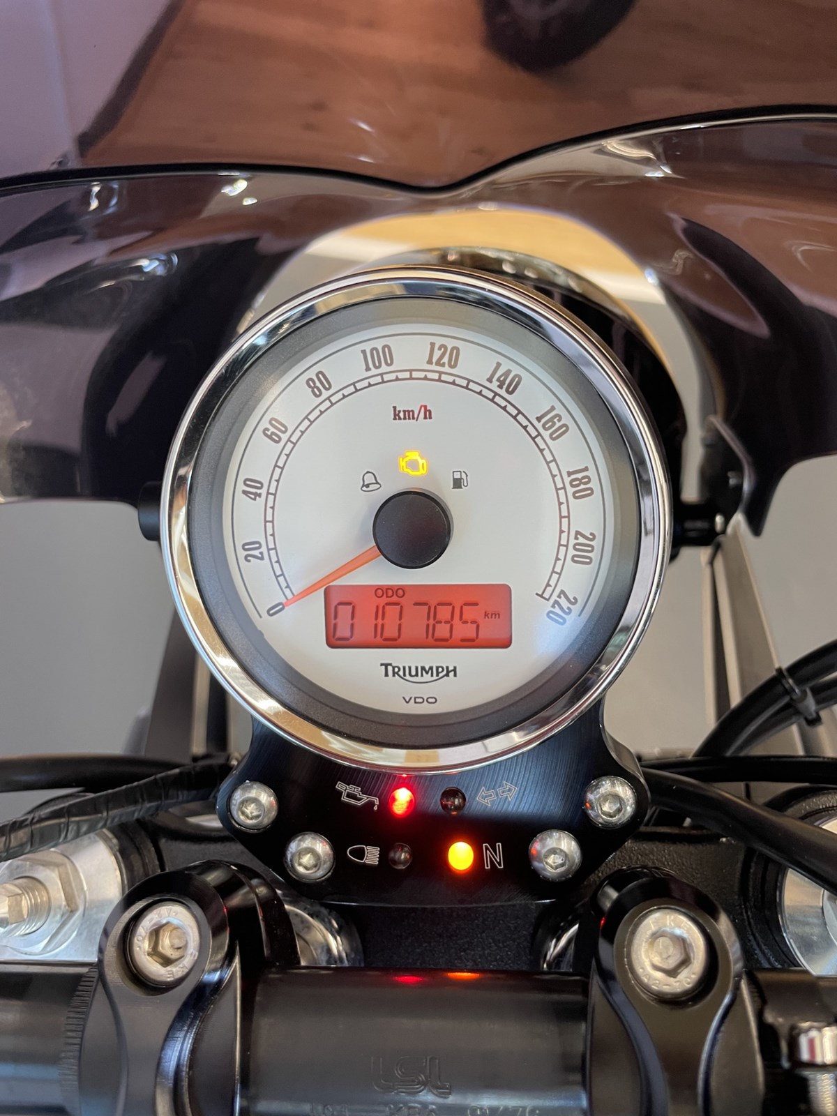 TRIUMPH Thruxton 900 Kaufen