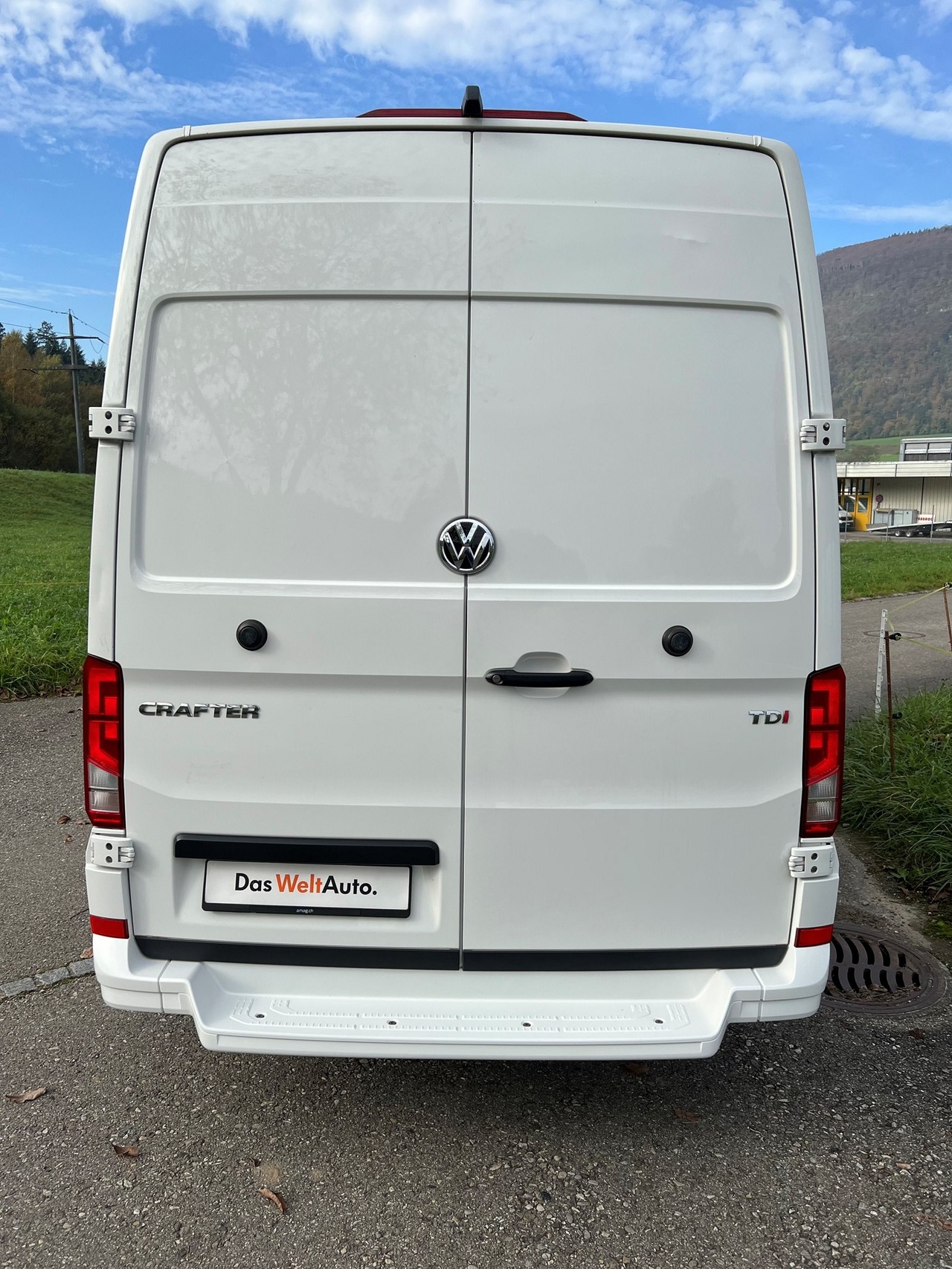 VW CRAFTER "EXTRA LANG 7.4 METER L5" !! FÜR CAMPERAUSBAU !! AUTOMAT !! Kaufen