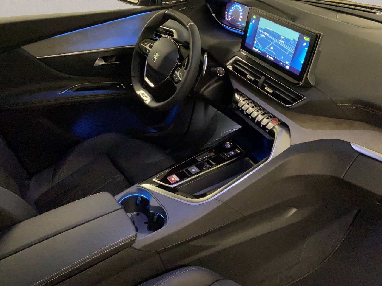 PEUGEOT 3008 1.6 Plug-in Hybrid 4x4 300 GT À vendre