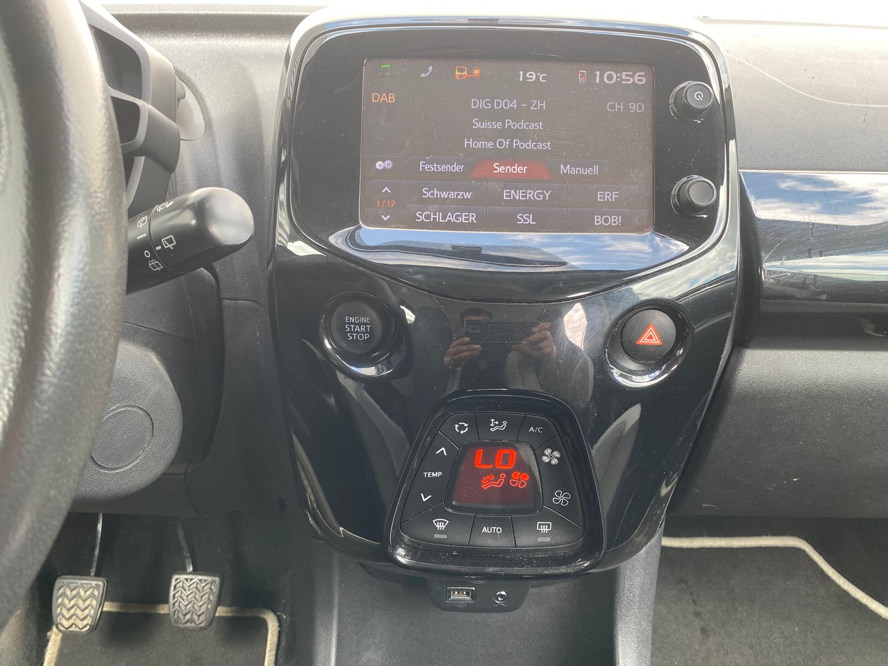 TOYOTA Aygo 1.2 VVT-i x-play 82PS FRISCH AB MFK (07.2025) Kaufen