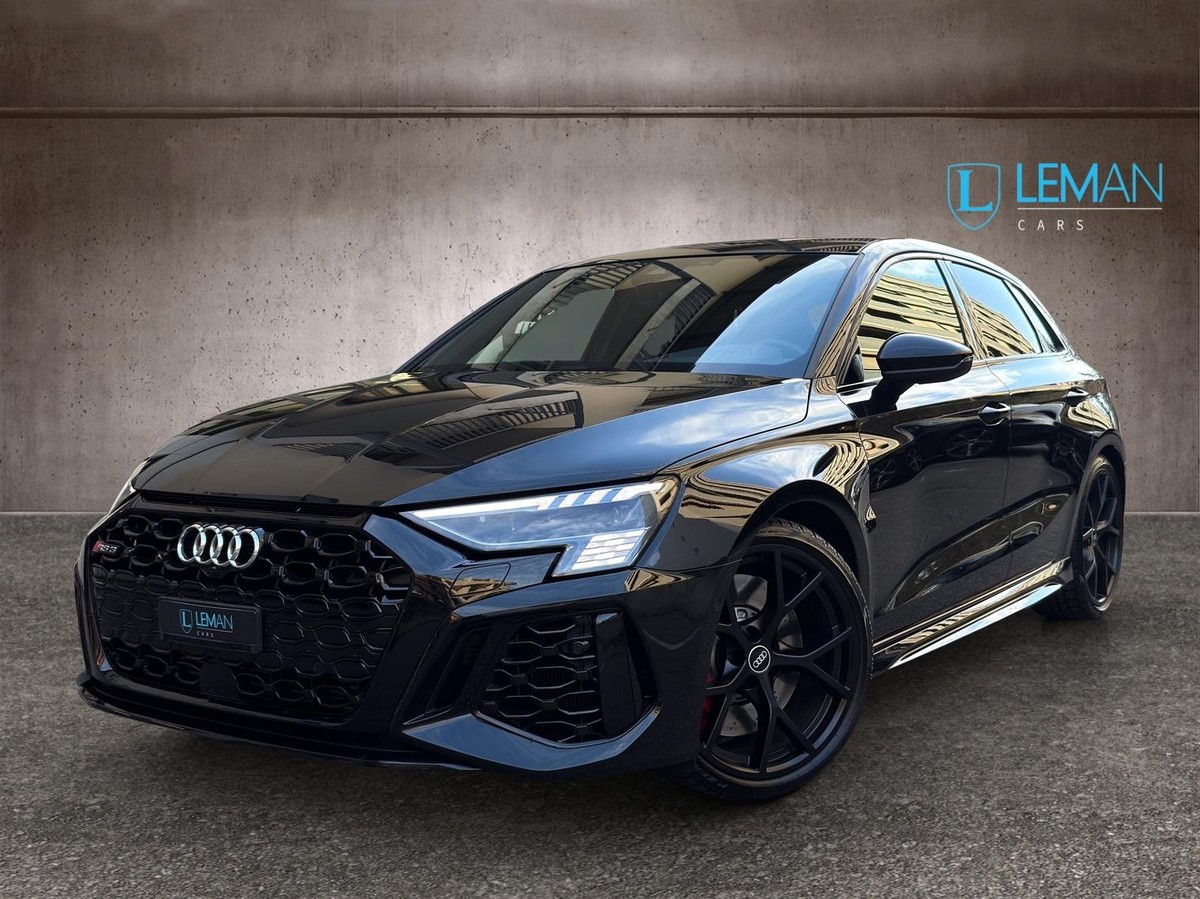 AUDI RS3 Sportback 2.5 TSI quattro S-tronic Kaufen