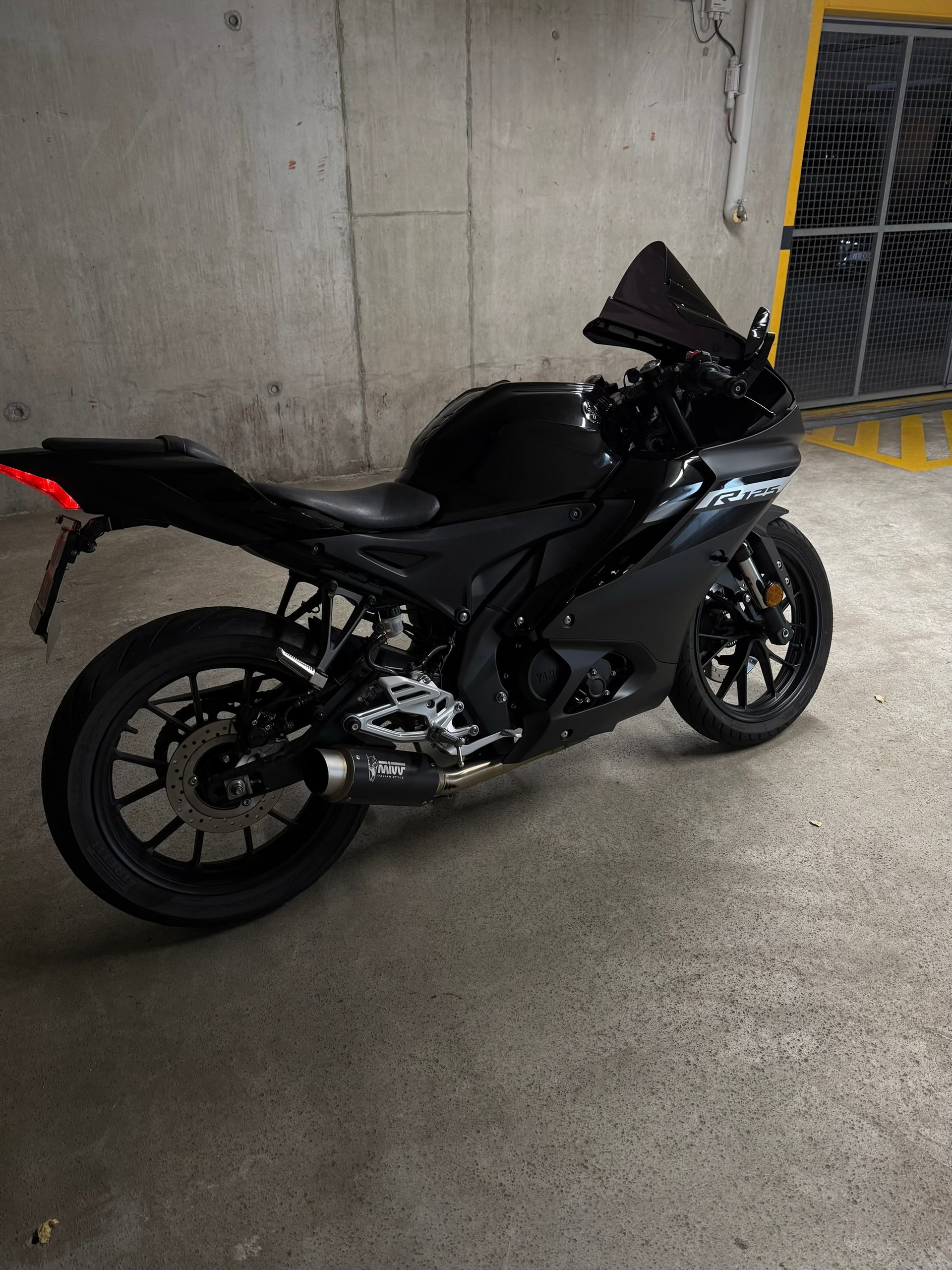 YAMAHA YZF-R 125 ABS Kaufen