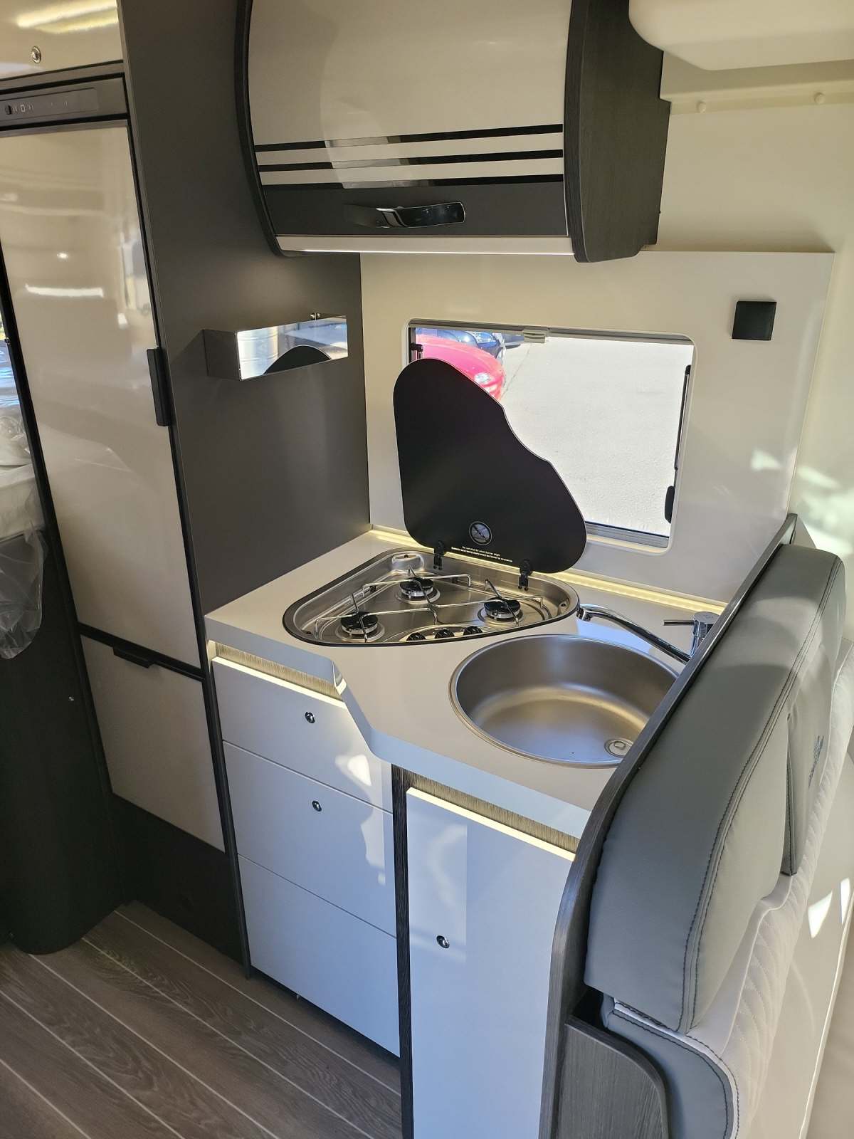 FORD Transit Roller Team Kronos 285 TL für 5 Personen Kaufen