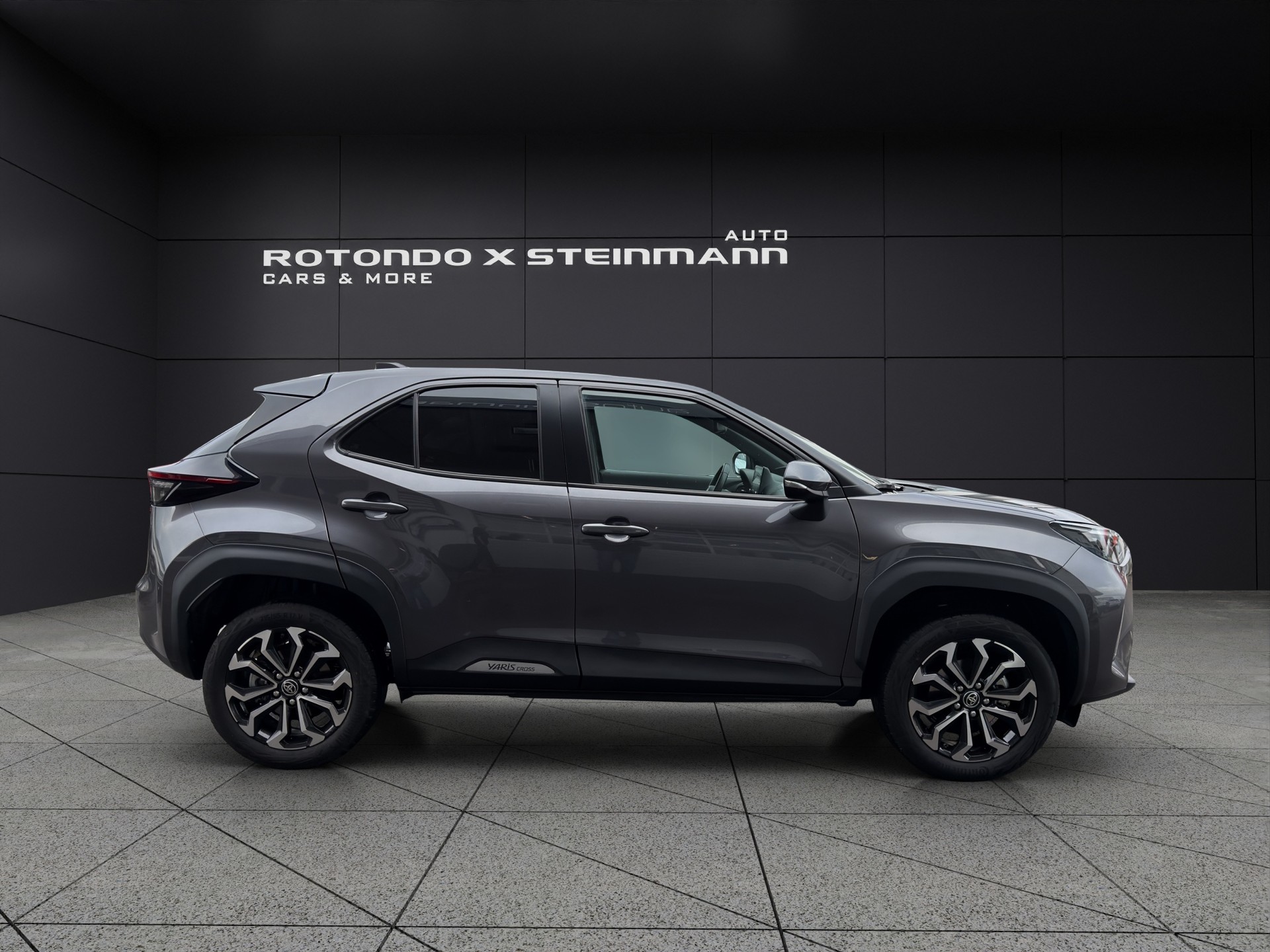 TOYOTA Yaris Cross 1.5 Elegant e-CVT AWDi Kaufen