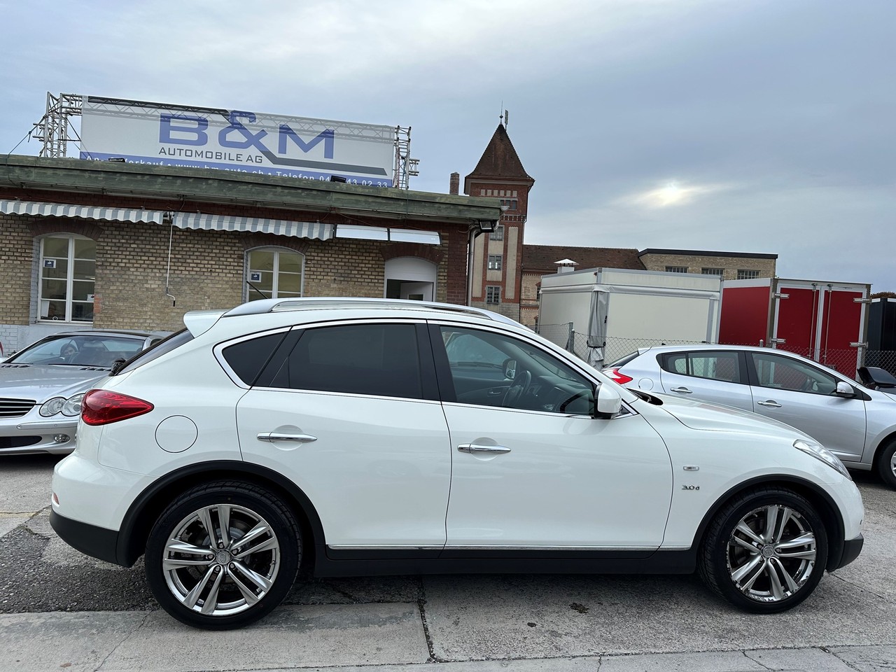 B&M Automobile AG | AutoScout24