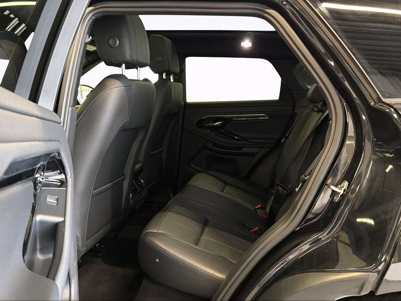 LAND ROVER Range Rover Evoque R-Dynamic D 200 S Kaufen