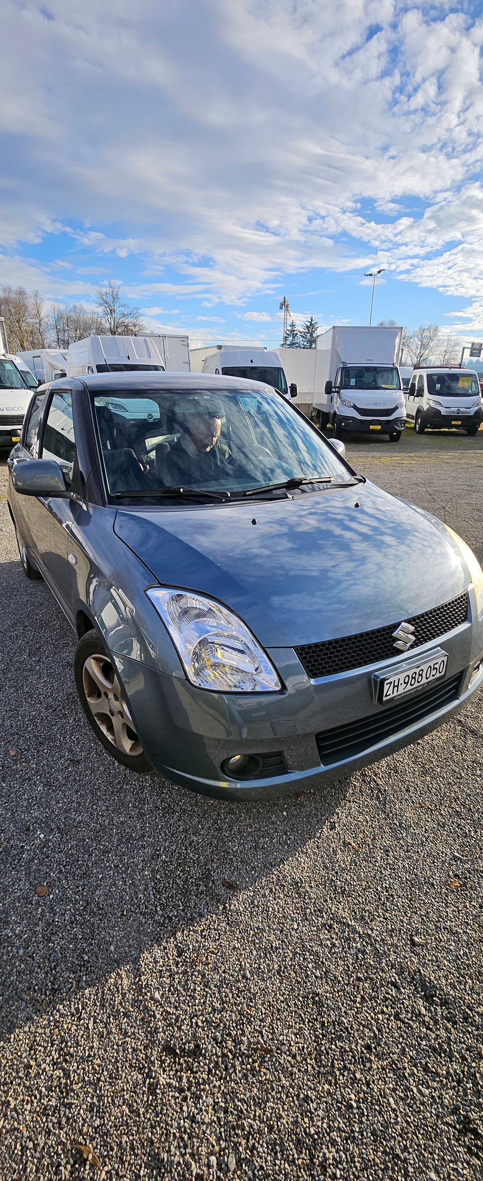 SUZUKI Swift 1.3i 16V GL 4x4 Kaufen