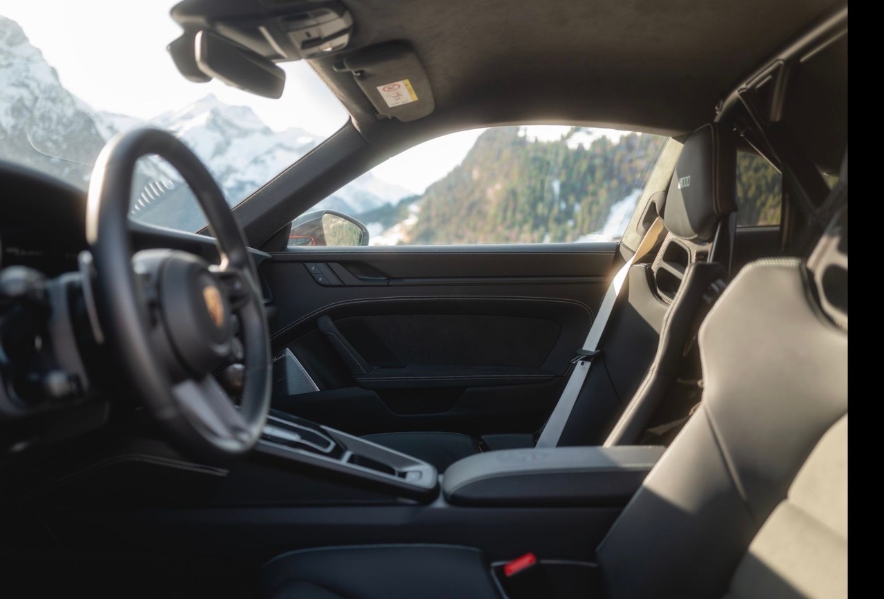 PORSCHE 911 Carrera Dakar PDK Kaufen