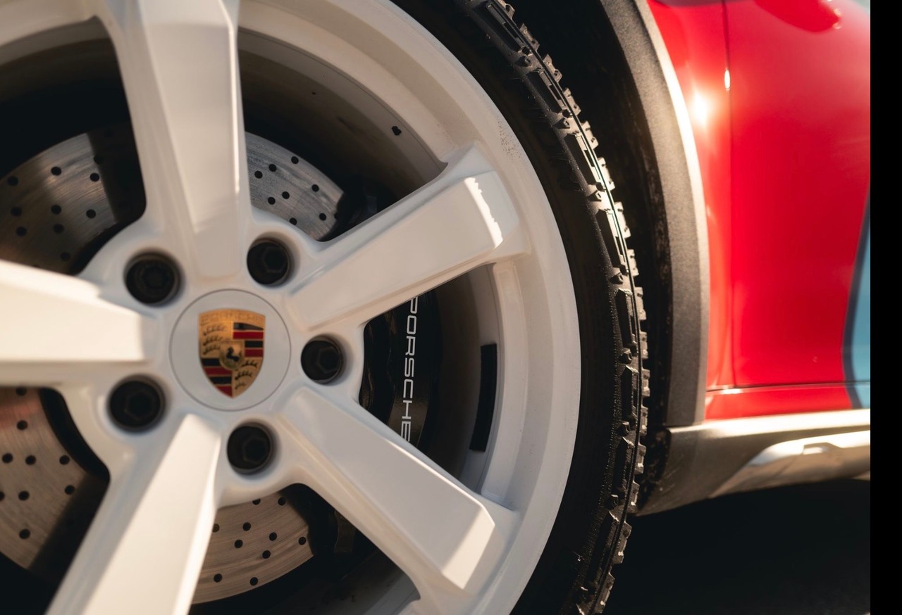 PORSCHE 911 Carrera Dakar PDK Kaufen