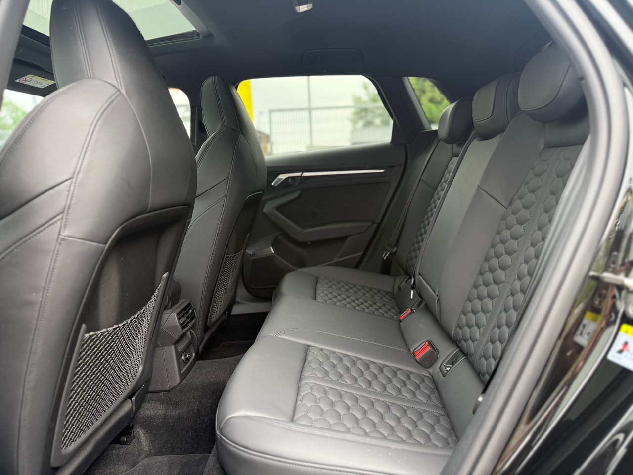 AUDI RS3 Sportback 2.5 TSI quattro S-tronic Kaufen