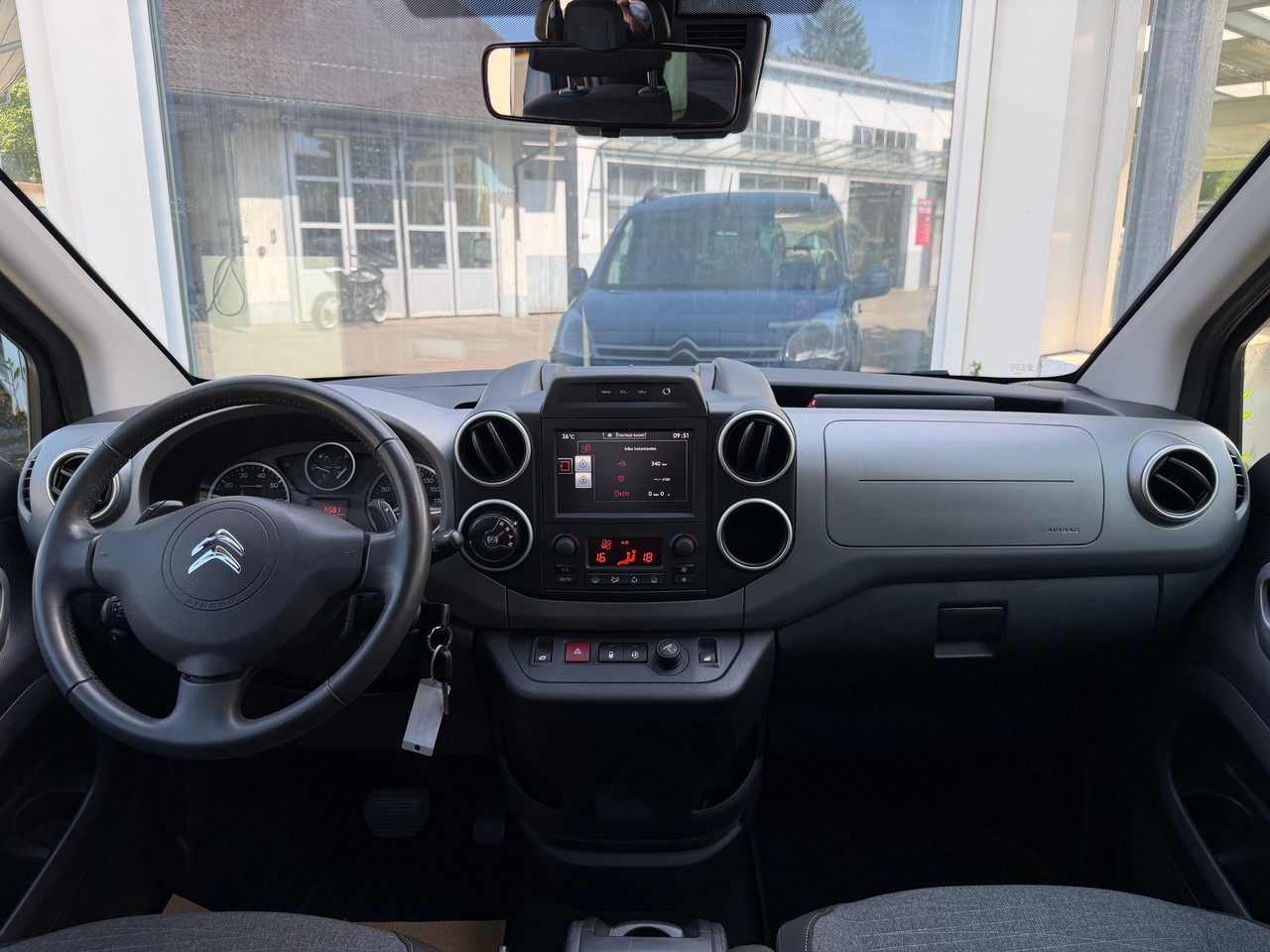 CITROEN Berlingo 1.6 BlueHDi Shine ETG6 Kaufen