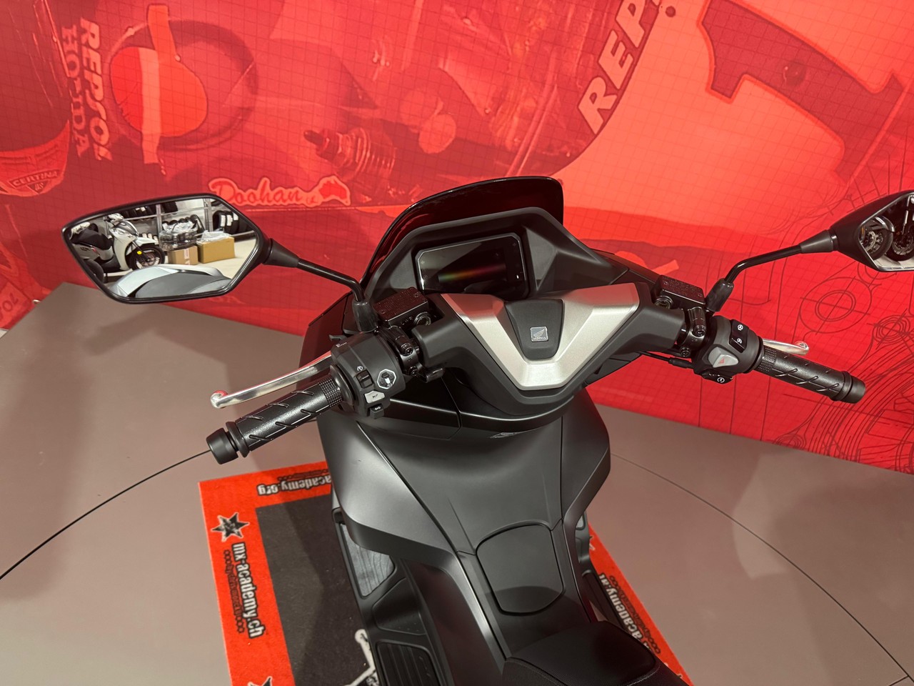 HONDA PCX 125 DX - Modell 2025 *Neufahrzeug* Kaufen