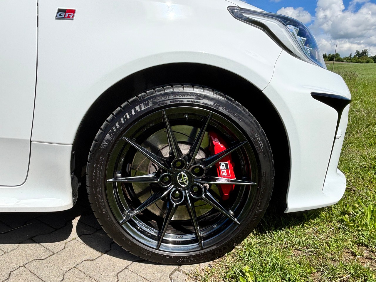 TOYOTA Toyota GR Yaris GR-Four Circuit Pack | Walter Röhrl signiert | 1 ...