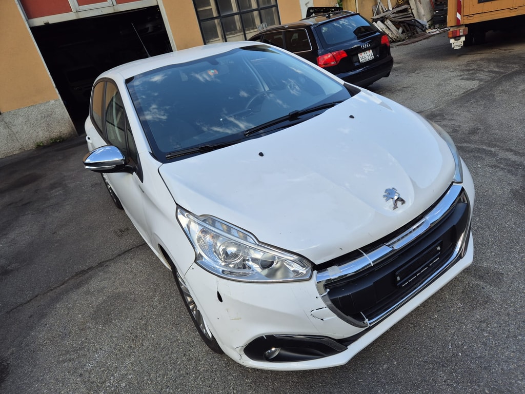 Peugeot 208 12 Puretech