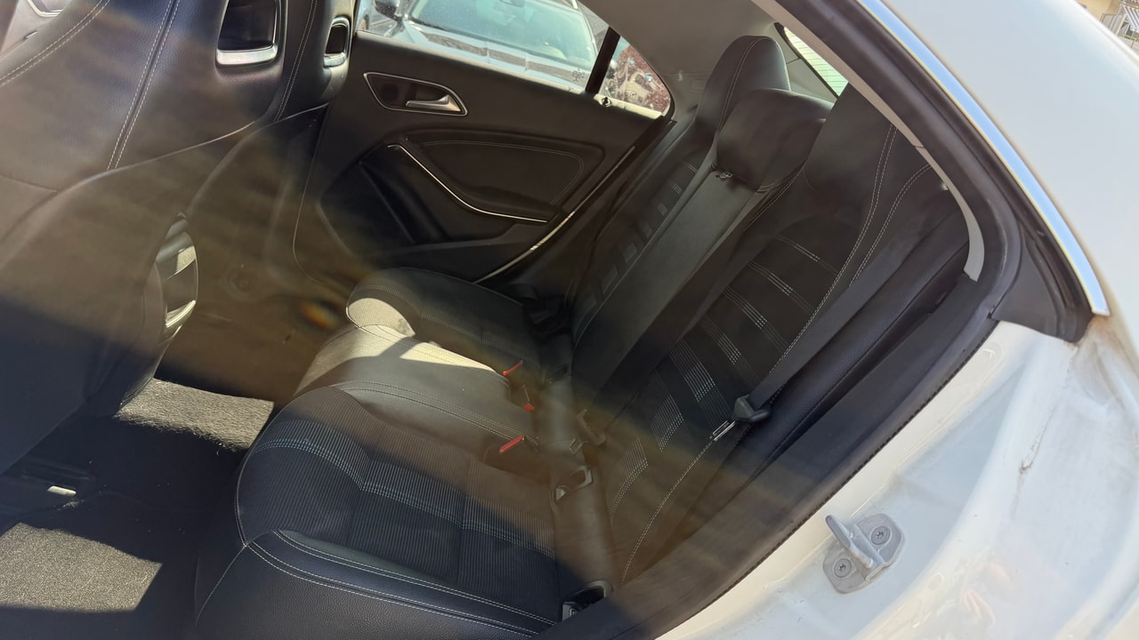 MERCEDES-BENZ CLA 200 d Urban 4Matic 7G-DCT Kaufen